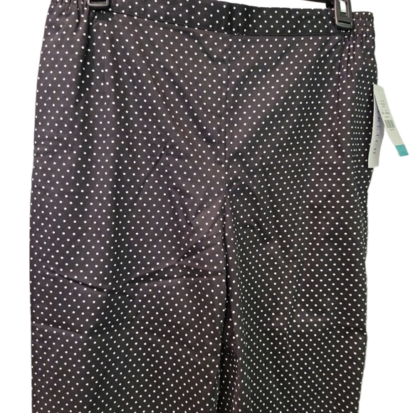Koret | Pants & Jumpsuits | Capri Pants 6 Black White Dots Nwt By Koret ...